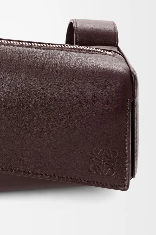 Loewe Puzzle Featherlight Sling Bag In Nappa Lambskin - Deep Chestnut