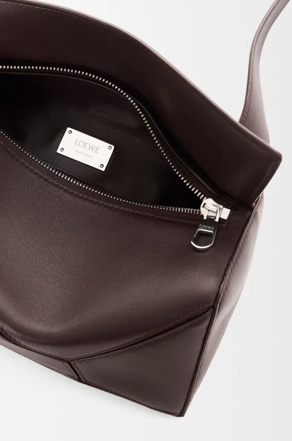 Loewe Puzzle Featherlight Sling Bag In Nappa Lambskin - Deep Chestnut