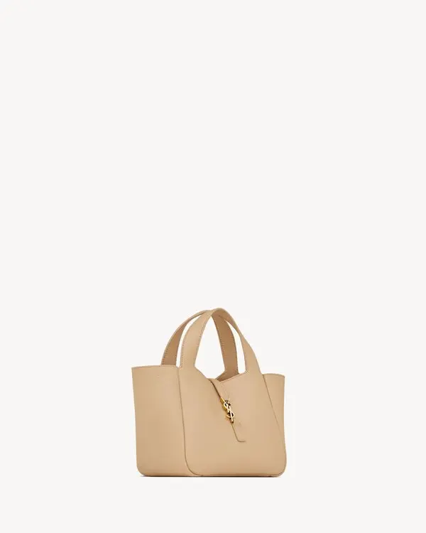 Saint Laurent Le 5 À 7 Baby Bea In Grained Leather