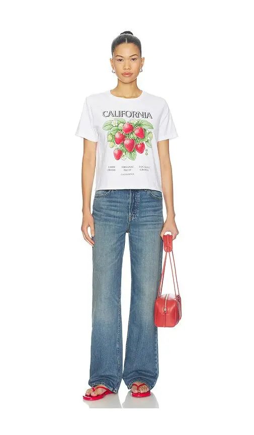 SUNNY SOMEWHERE California Strawberries Everyday Tee