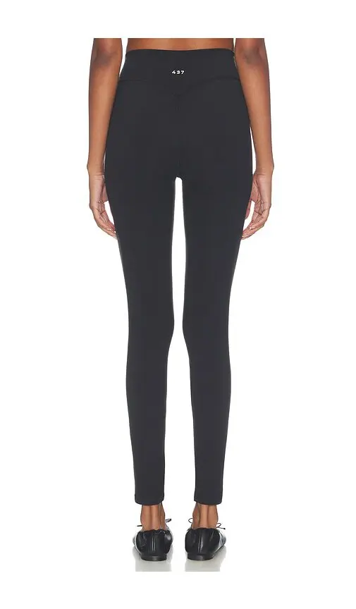 437 The Scrunch Legging