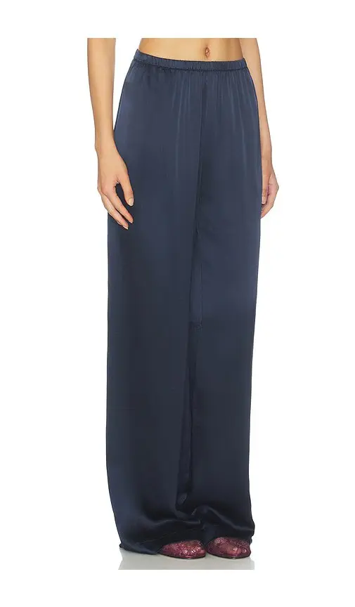 Sablyn Lexi Low Rise Relaxed Pull-on Pant In Navy