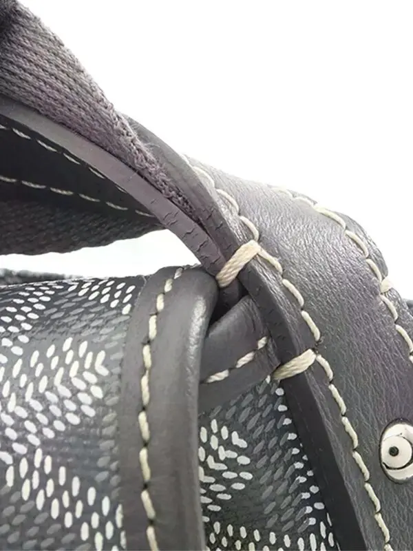 Goyard Capetien Mm Messenger Bag