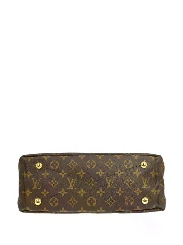 LOUIS VUITTON 2017 Pallas Monogram Tote Bag