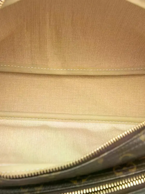 LOUIS VUITTON 2001 Monogram Reporter Pm Crossbody Bag