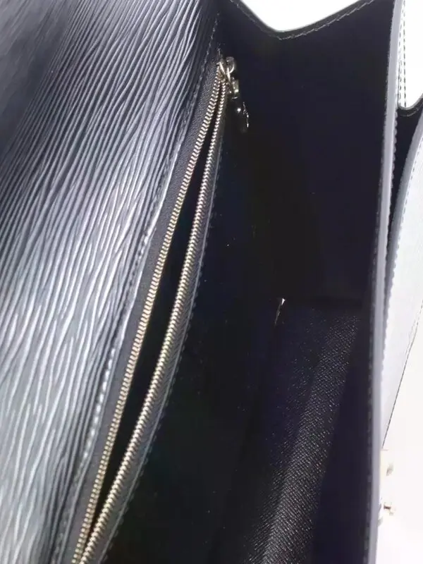 LOUIS VUITTON Epi Pochette Sellier Dragonne Clutch Bag