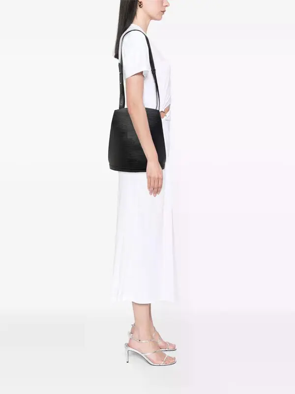 LOUIS VUITTON 1999 Epi Cluny Shoulder Bag