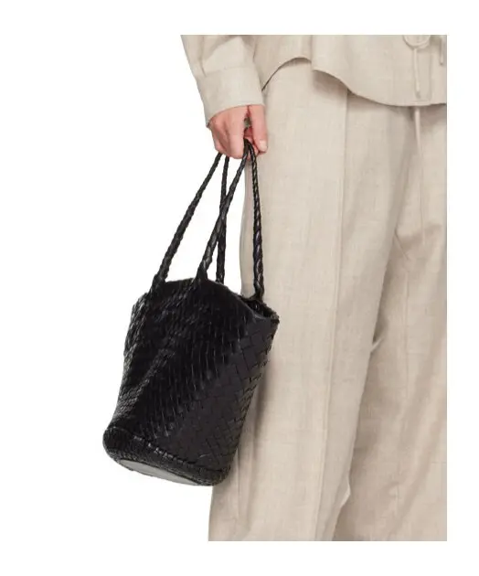 Dragon Diffusion Egola Tote Bag