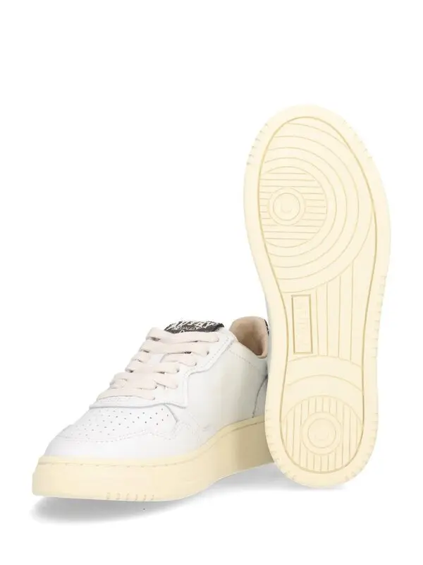 AUTRY Medalist Panelled Lace-up Sneakers - White