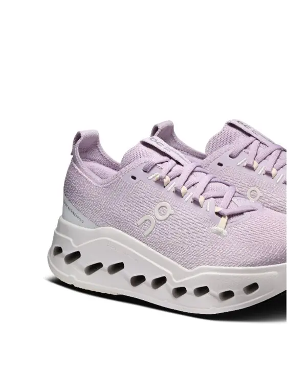 On Cloudtilt Low-top Running Sneakers