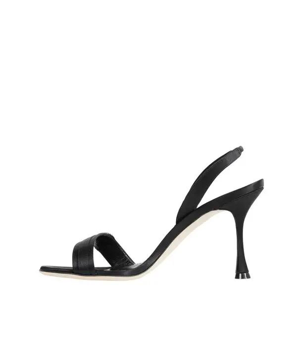Manolo Blahnik Round-toe High-heeled Sandals