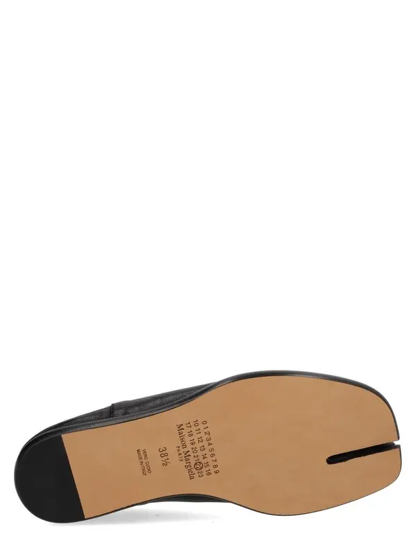 MAISON MARGIELA Tabi Slip-on Leather Flats