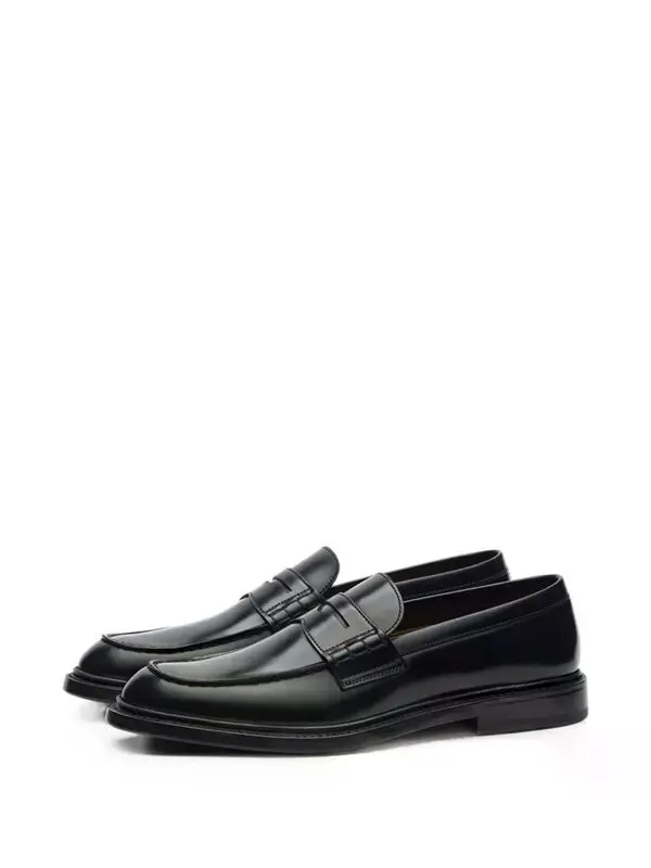 LOTTUSSE Prestige Round-toe Loafers