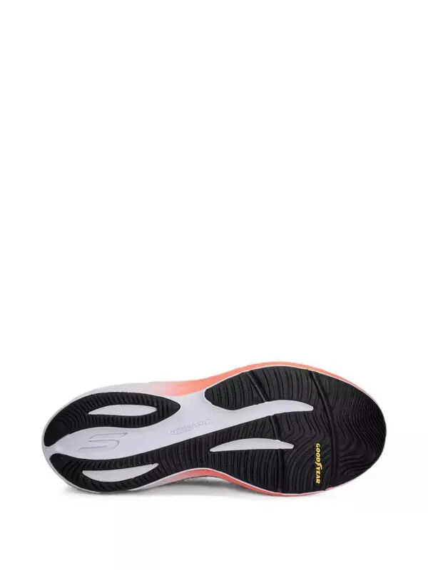 Sketchers Aero Pulse Sneakers