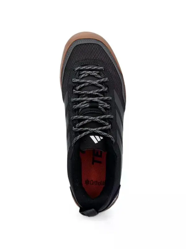 Adidas Skychaser Solo 3 Sneakers