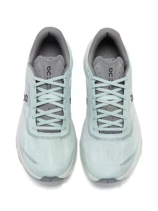 On Cloudvista 3 Sneakers