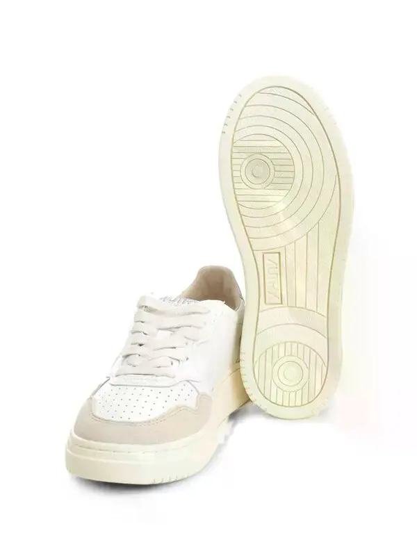 AUTRY Medalist Low Sneakers