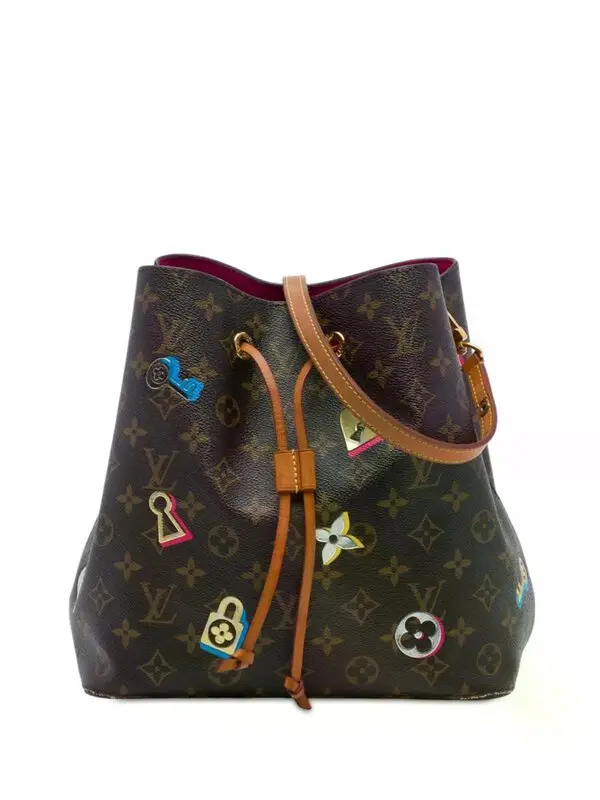 LOUIS VUITTON Monogram Love Lock Neonoe Mm Bucket Bag