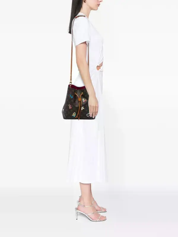 LOUIS VUITTON Monogram Love Lock Neonoe Mm Bucket Bag