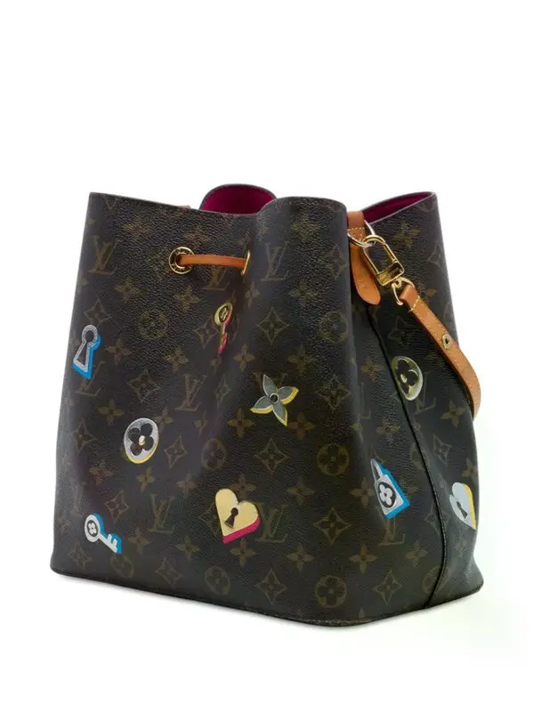 LOUIS VUITTON Monogram Love Lock Neonoe Mm Bucket Bag