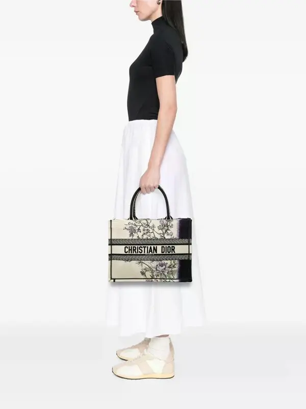 Dior 2025 Medium Canvas Floral Embroidered Book Tote Bag - White