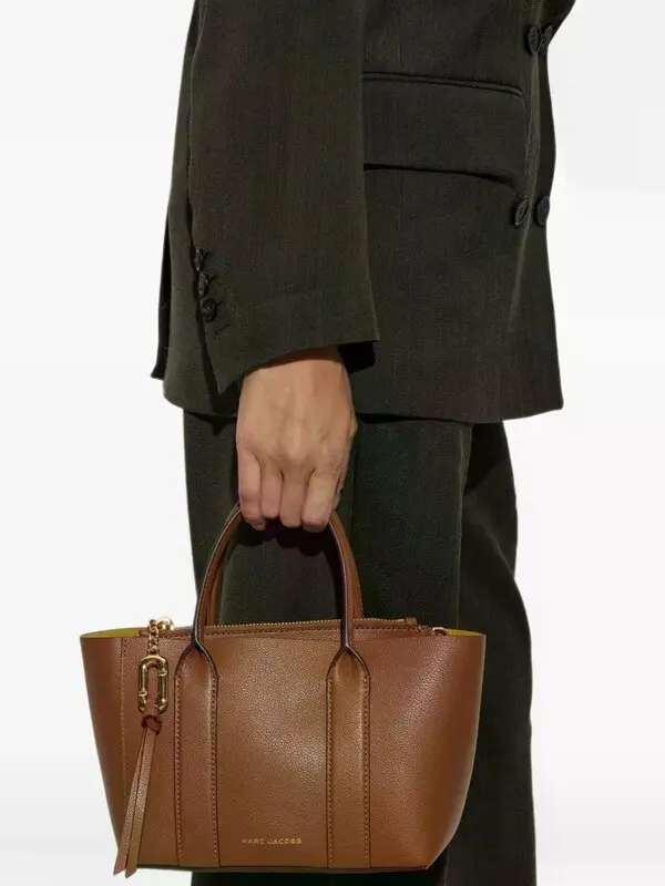 Marc Jacobs Pebbled Leather Tote Bag