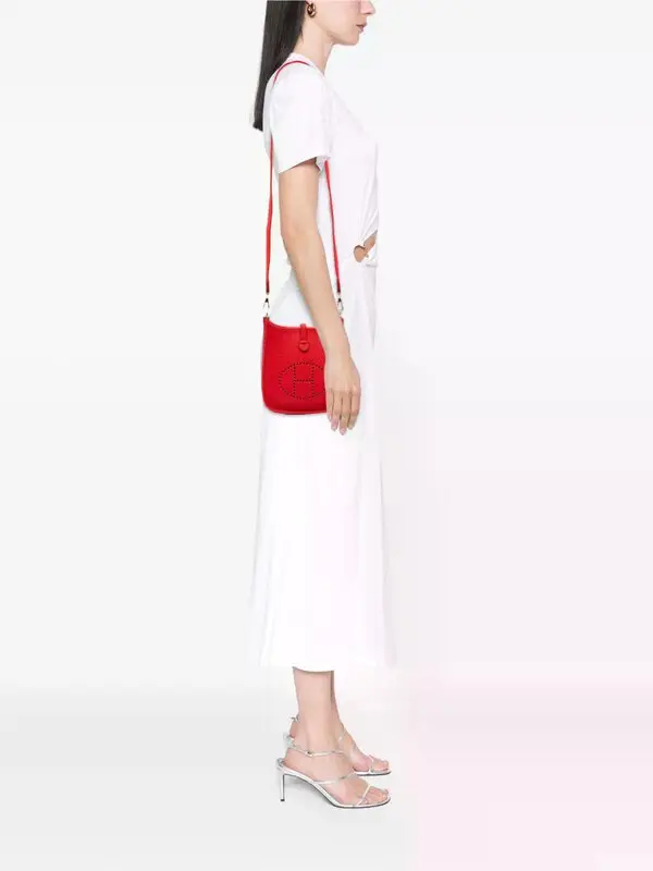 Hermès Clemence Evelyne I 16 Amazone Crossbody Bag - Red