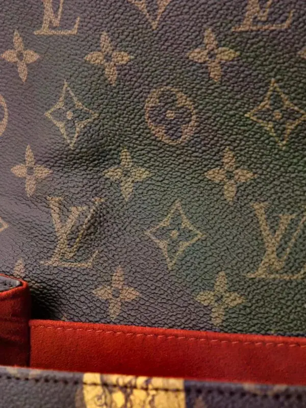 LOUIS VUITTON Pochette Metis Limited Edition Fornasetti Cameo Monogram Canvas Crossbody Bag