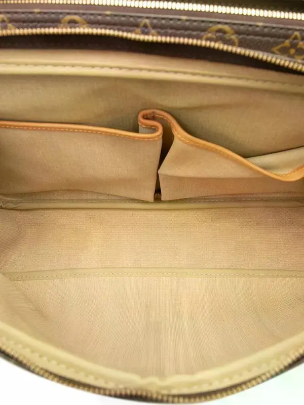 LOUIS VUITTON Monogram Reporter Gm Crossbody Bag
