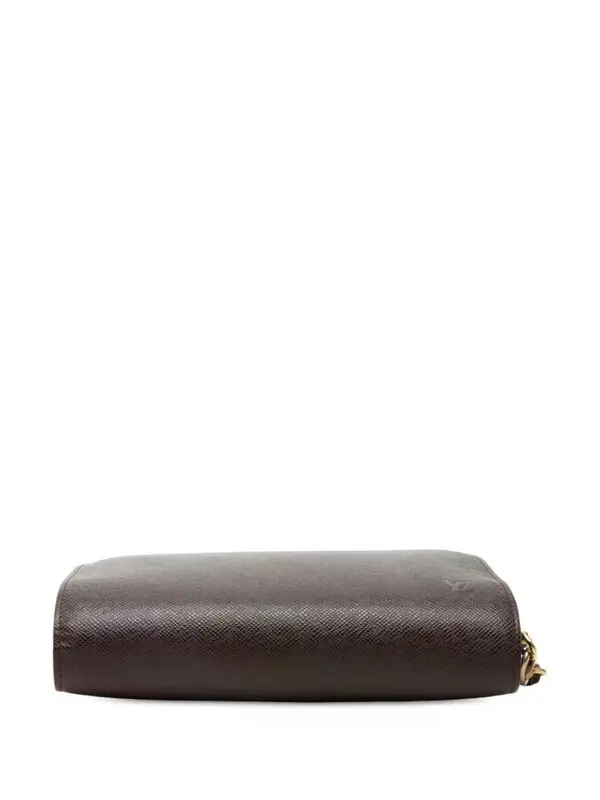 LOUIS VUITTON Taiga Leather Pochette Baikal Clutch Bag