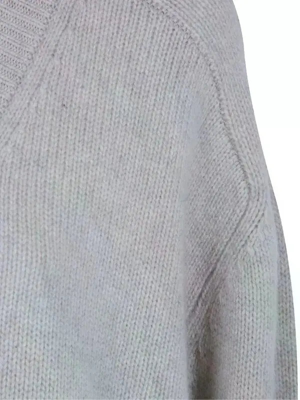 KUJTEN V-neck Cashmere Sweater