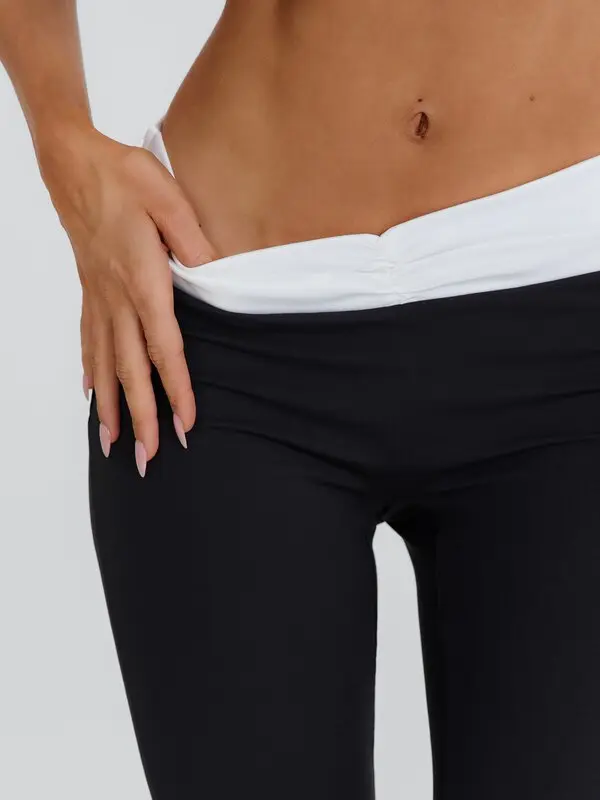OUTCAST Libby Capri Pant