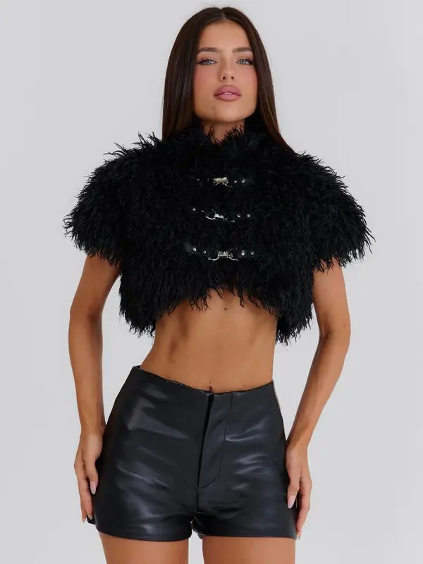OUTCAST Nellie Shorts
