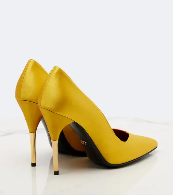 Valentino Garavani Enigme Satin Pumps