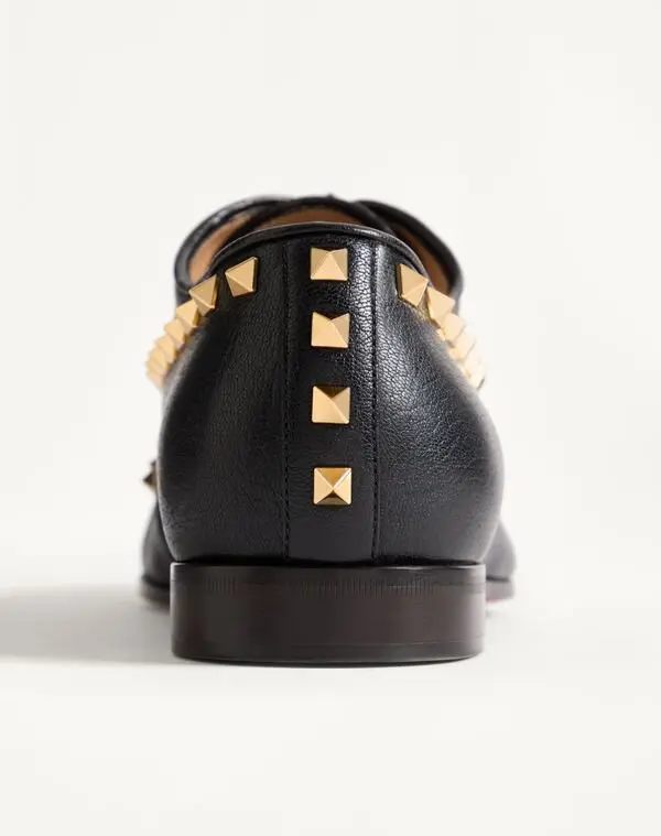 Valentino Garavani Derby Rockstud In Kidskin