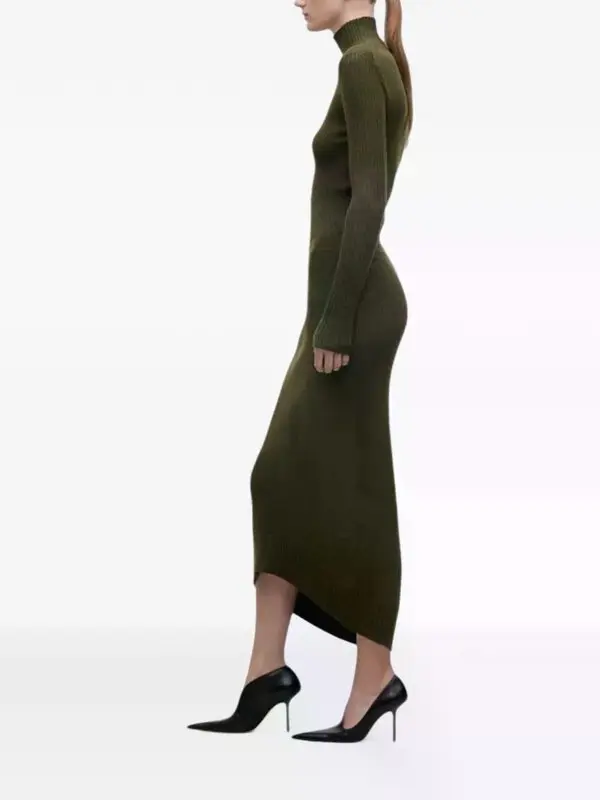 Victoria Beckham Ribbed Roll-neck Sweater