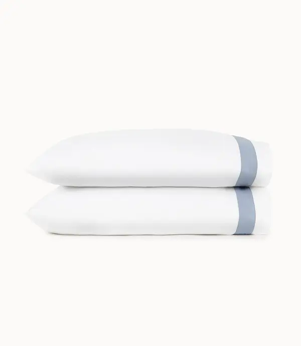 PEACOCK ALLEY Soprano Trim Sateen Pillowcases - Platinum