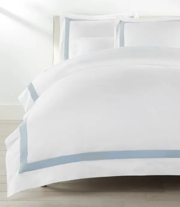 PEACOCK ALLEY Soprano Trim Sateen Duvet Cover - Platinum