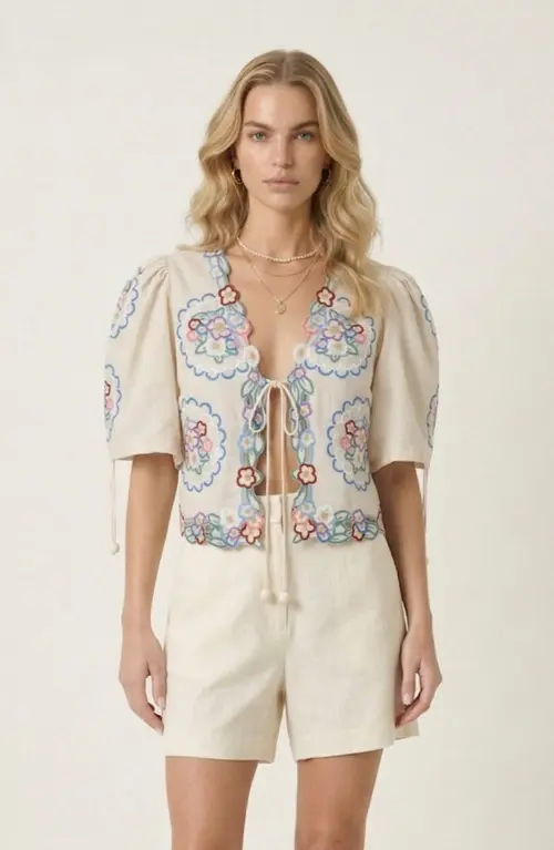 MODENAIRE Floral Embroidered Tie Front Cropped Top
