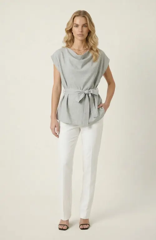 MODENAIRE Draped Neck Top