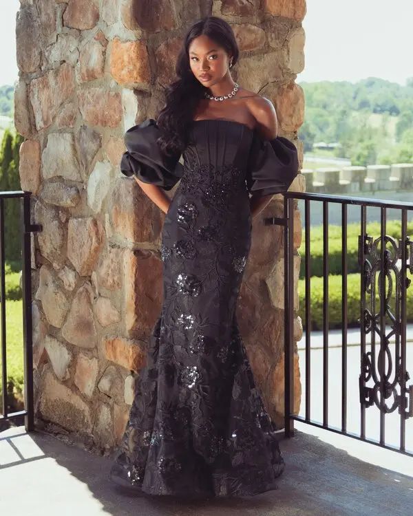Mac Duggal Off-the-shoulder Gown