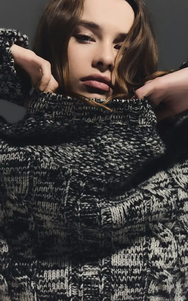 Malo Virgin Wool-cashmere Mock Turtleneck Sweater