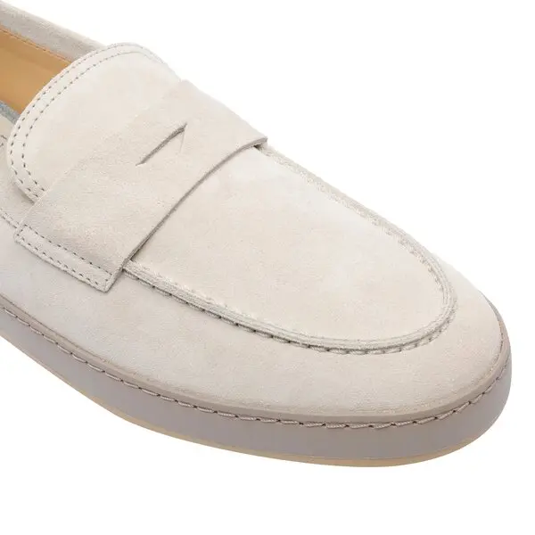 Brunello Cucinelli Round Toe Slip-on Loafers