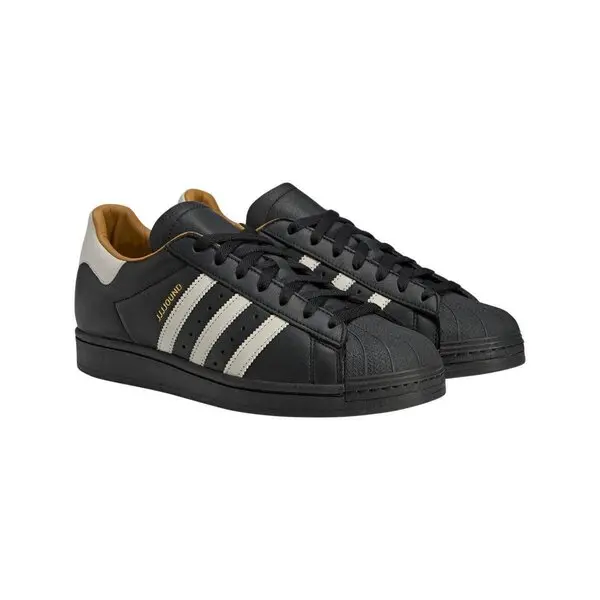 ADIDAS ORIGINALS Shelltoe Lowtop Sneaker