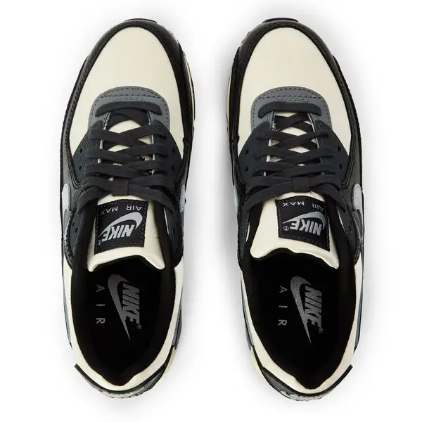 Nike Mixed Material Running Sneakers