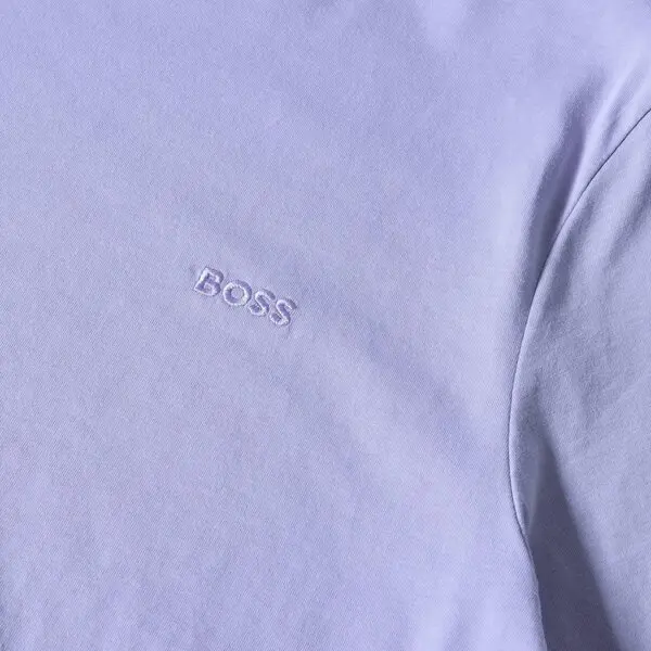 Hugo Boss Comfortable And Versatile Tshirt