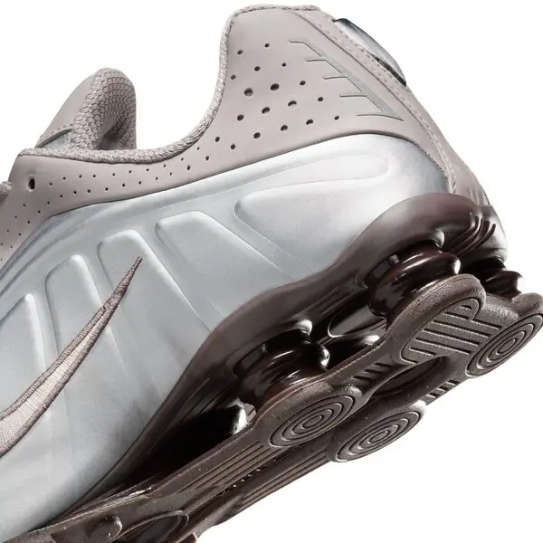 Nike Lace-up Trainers - Gray