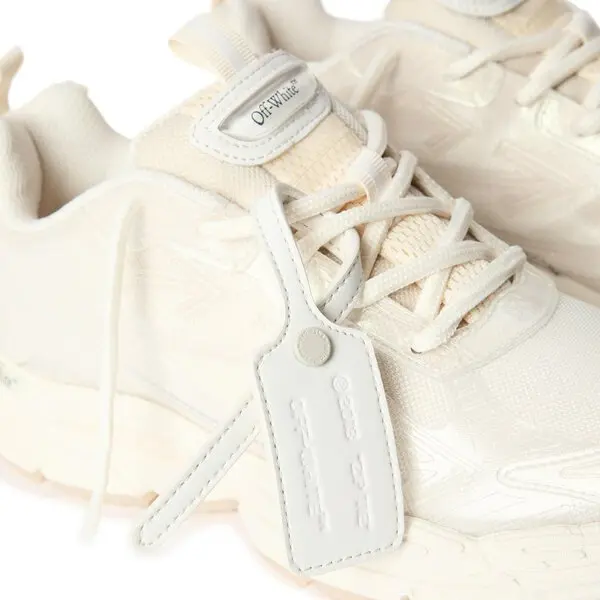 Off-White Be Right Back" Low Top Sneakers