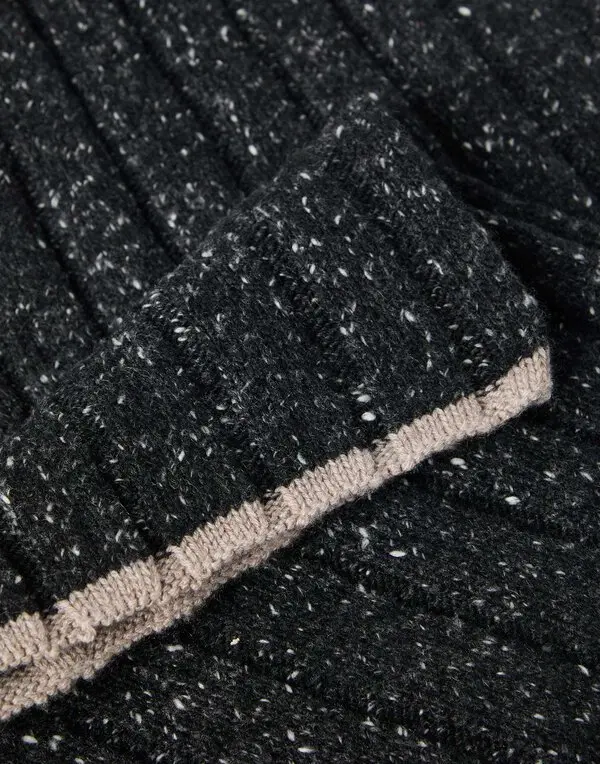 Brunello Cucinelli Ribbed Cashmere Scarf