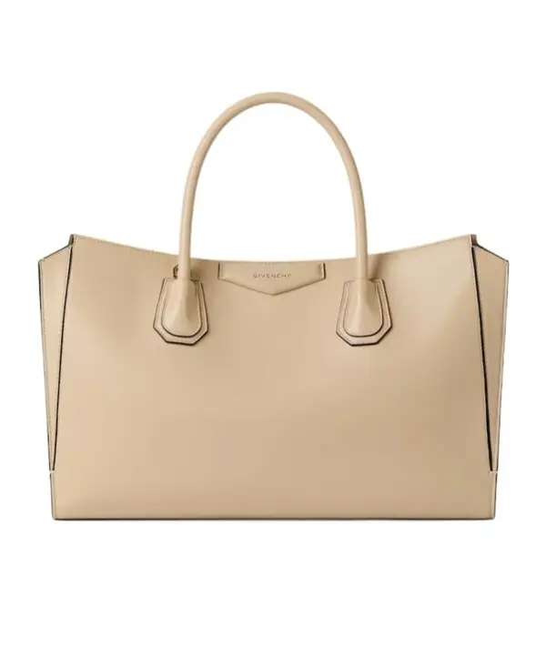 Givenchy Medium Antigona Catchall Bag In Shiny Grained Leather - Dunes